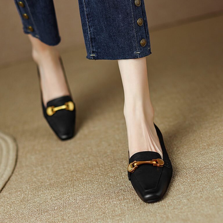 Leather Retro Style Women’s Single Shoes – City Walk BD